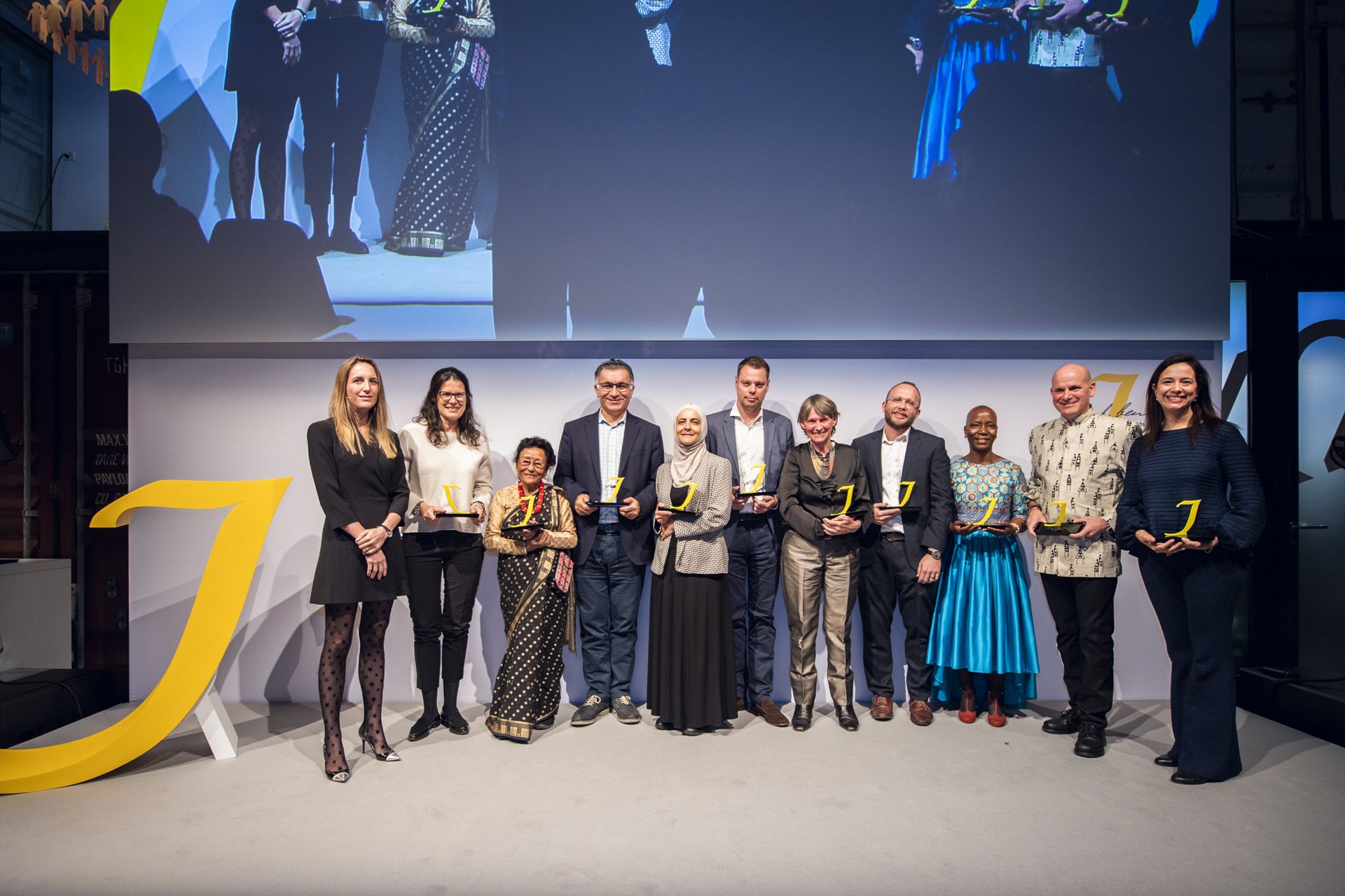 10 Awards for Social Engagement - Jacobs Foundation