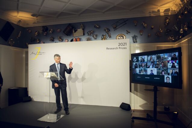 Klaus J. Jacobs Awards - Jacobs Foundation